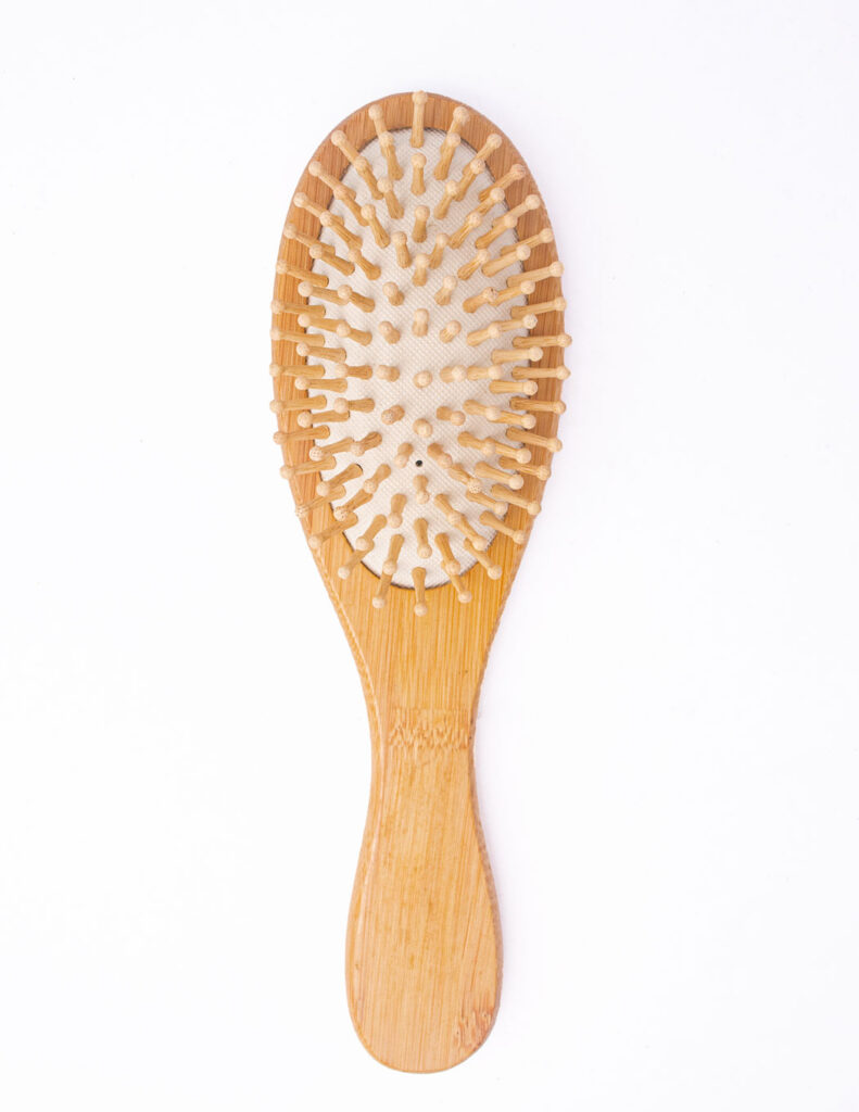 Wooden Comb - Meinas Scalp Solutions